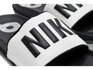 Nike Offcourt Slide Sandals - Black