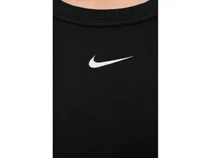 Nike Fitted Cropped Tank Top - Black