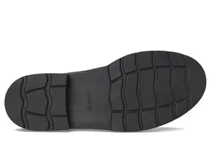 Vince Pinecrest Ii Chelsea Lug Sole Boots - Black