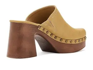 FRYE AND CO. Wylie Clogs With Stud Detailing