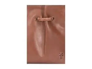 THE FRYE COMPANY Caroline Wristlet Clutch In Antique Pull-up Leather