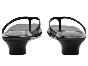 Vince San Juan Jelly Thong Sandals With Kitten Heel - Black