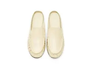 Vince Tevin Mule Clogs - Beige