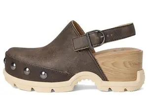 Sorel Roam'n Clog Rvt With Rivet Details And Adjustable Ankle Strap