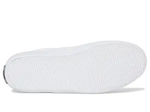 Lacoste Slip-on Base Sneakers