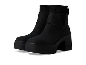 UGG Moxy Chelsea Boots - Black