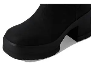 UGG Moxy Chelsea Boots - Black
