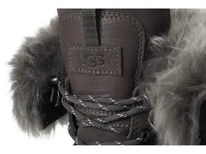 UGG Adirondack Xxv Chalet Boots - Black