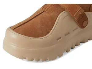 UGG Peakmod Lowcut Shoes - Brown