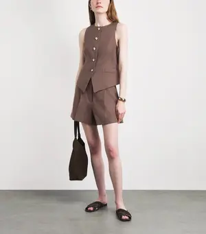 Veronica Beard Haina Pleated Linen-blend Shorts