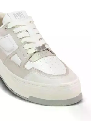 AMI Paris Arcade Low-top Sneakers