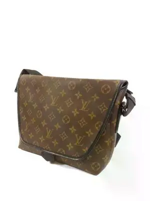 LOUIS VUITTON Magnetic Messenger Bag