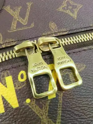 LOUIS VUITTON Vertical Box Trunk Bag - Brown