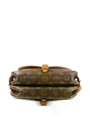 LOUIS VUITTON 30 Saumur Monogram Shoulder Bag - Brown