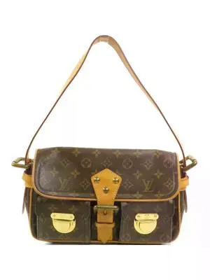 LOUIS VUITTON Monogram Hudson Pm Shoulder Bag