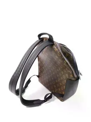 LOUIS VUITTON Monogram Discovery Backpack