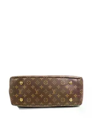 LOUIS VUITTON Monogram Canvas Pallas Mm Tote Bag
