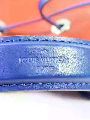 LOUIS VUITTON Bucket Bag - Red