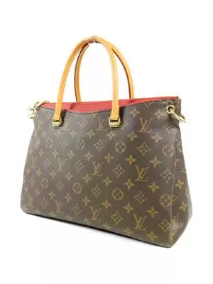 LOUIS VUITTON Pallas Handbag - Brown