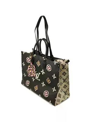LOUIS VUITTON Monogram Giant Tote Bag