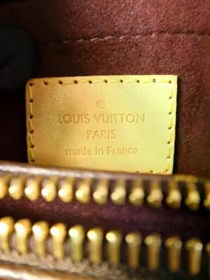 LOUIS VUITTON Montaigne Bb Tote Bag