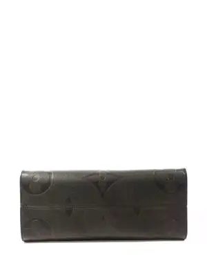 LOUIS VUITTON Monogram Empreinte On The Go Mm Shoulder Bag - Black