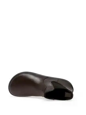 BE LENKA Entice Neo Leather Chelsea Boots