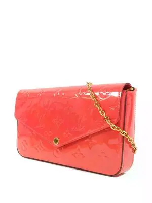 LOUIS VUITTON Monogram Vernis Pochette Crossbody Bag - Pink