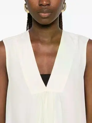Momoni Juana V-neck Sleeveless Blouse With Gathered Detailing
