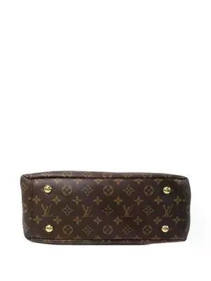 LOUIS VUITTON Monogram Pallas Shoulder Bag