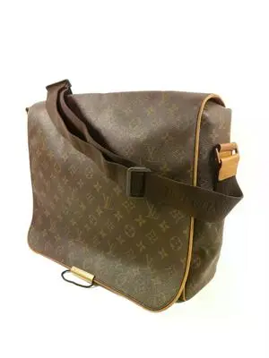 LOUIS VUITTON Abbesses Monogram Shoulder Bag