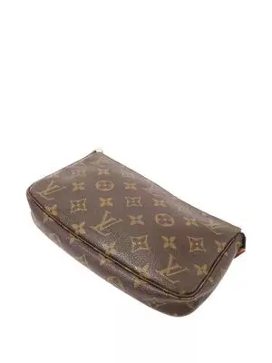 LOUIS VUITTON Monogram Pochette Shoulder Bag - Brown