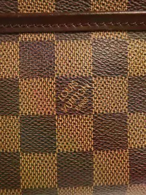 LOUIS VUITTON Pochette Ipanema Damier Ebene Canvas Clutch Bag