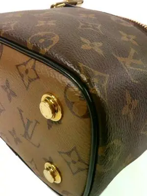 LOUIS VUITTON Monogram Reverse Vanity Pm Handbag