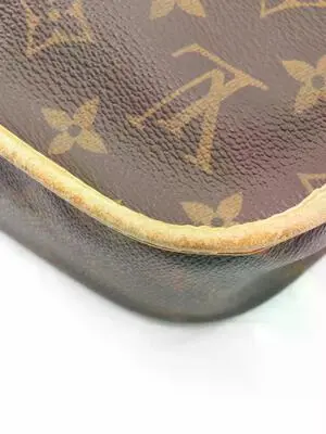 LOUIS VUITTON Bosforo Messenger Bag