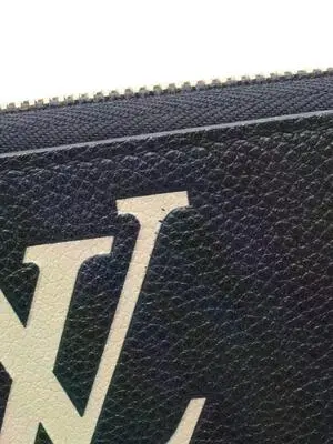 LOUIS VUITTON 2021 Monogram Empreinte Zippy Wallet - Black