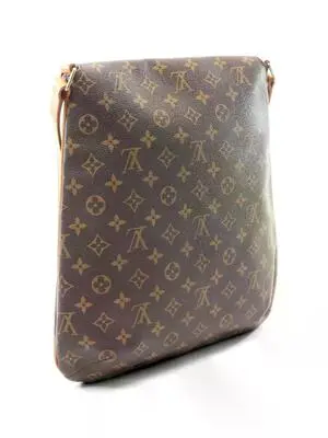 LOUIS VUITTON Monogram Shoulder Bag