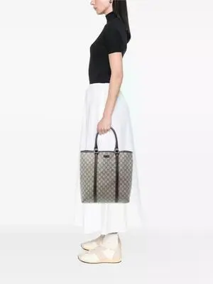 Gucci Gg Supreme Vertical Tote Bag - Neutrals