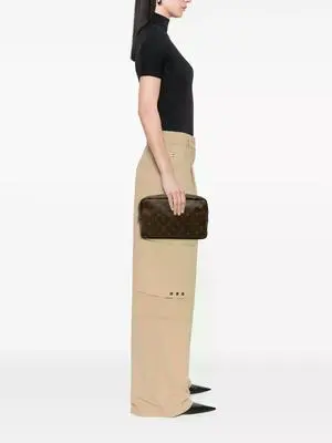 LOUIS VUITTON 1991 Monogram Trouse Toilete 28 Clutch Bag