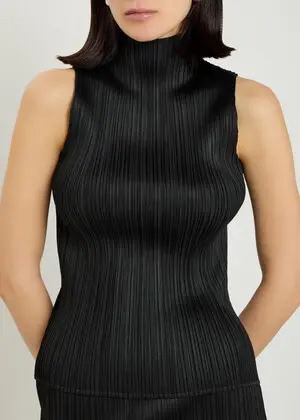 Issey Miyake Sleeveless Mock Neck Top - Black