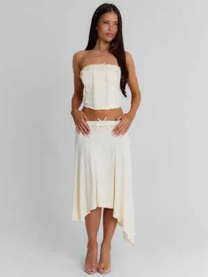 OUTCAST Val Crop Top
