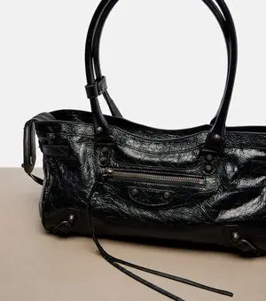 Balenciaga Le City East-west Leather Shoulder Bag - Black