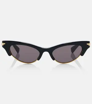 Bottega Veneta Cat-eye Sunglasses - Black