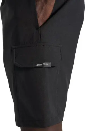 Manière De Voir Maniere De Voir Dimitri Technical Cargo Shorts - Black