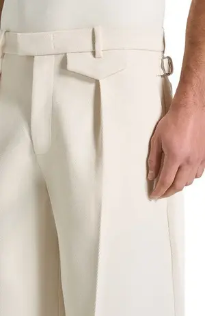 Manière De Voir Auguste Tailored Twill Bermuda Shorts - Cream