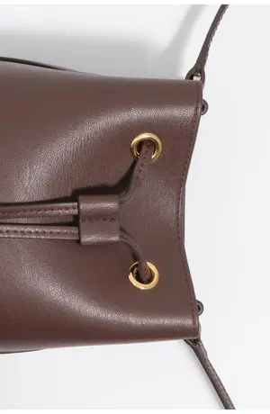 Bimba Y Lola Chihuahua Mini Bucket Bag