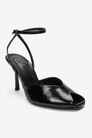 PROLOGUE SHOES Ankle Strap Stiletto Pump - Black