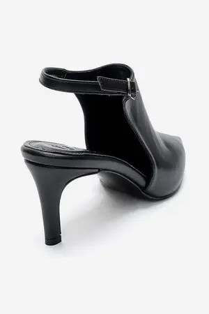 PROLOGUE SHOES Vosalie Slingback Stiletto Pump - Black