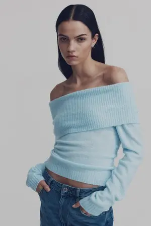 H&m Off-the-shoulder Jumper - Light Blue