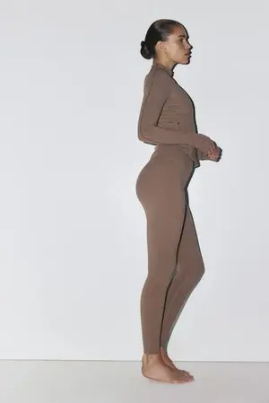 H&m Sculptmove Sports Jacket With Thumbholes
